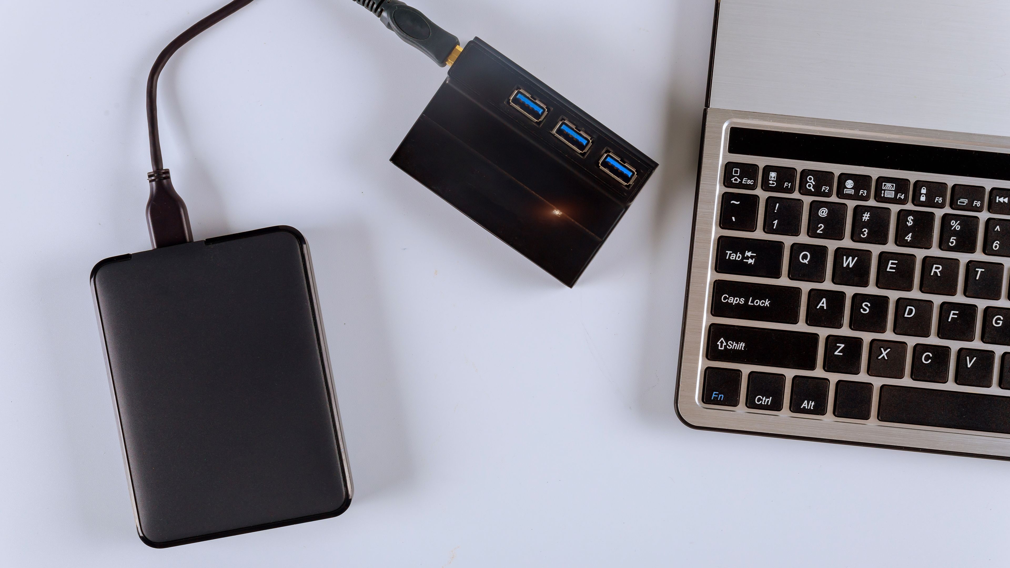 How to Set Up and Use a USB-C Hub with Your Laptop