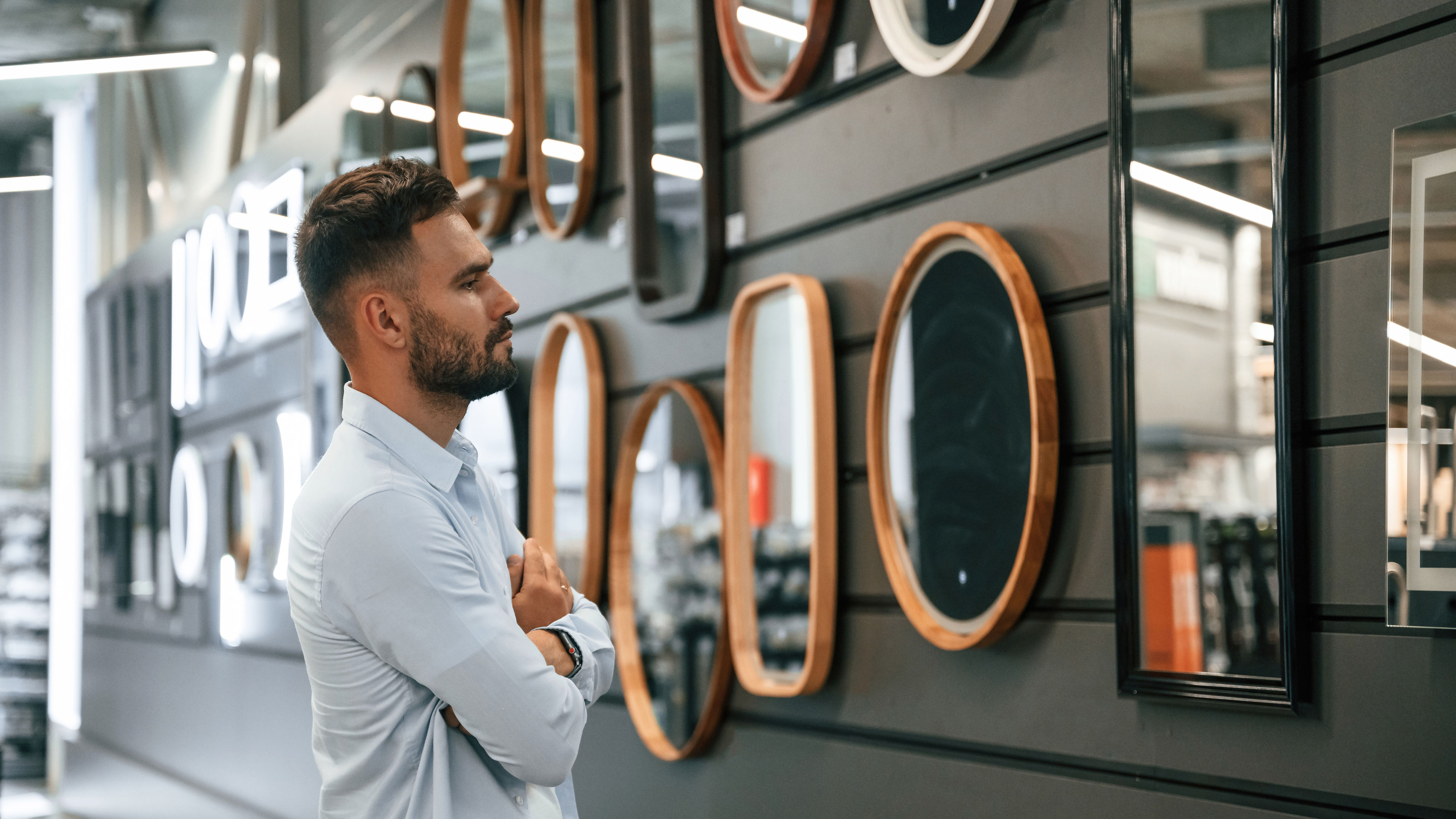 Save Big: Choose the Perfect Mirror for Your Aussie Home